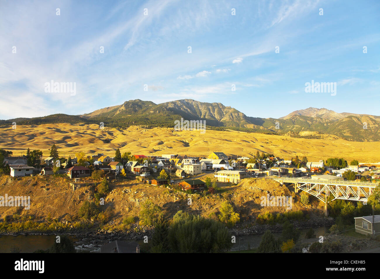 Settlement and the graceful bridge Stock Photo - Alamy