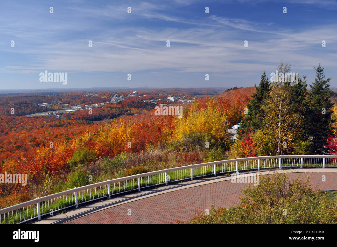 Fall colours in Northern Ontario, Canada Stock Photo - Alamy