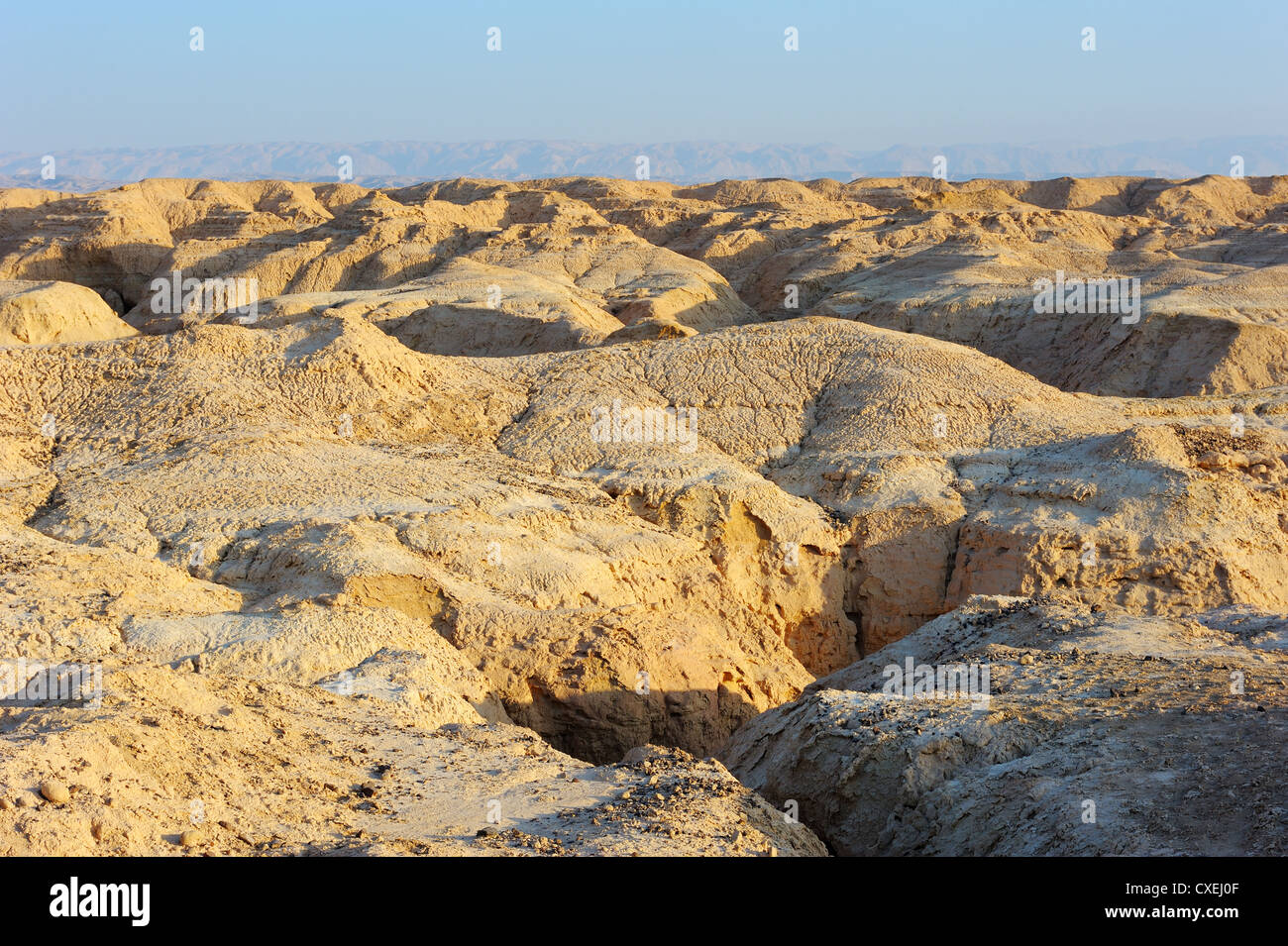 Arava desert (southern Israel) in the first rays of the sun Stock Photo ...