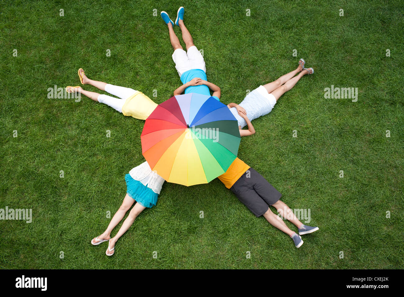 Under sunshade hi-res stock photography and images - Alamy