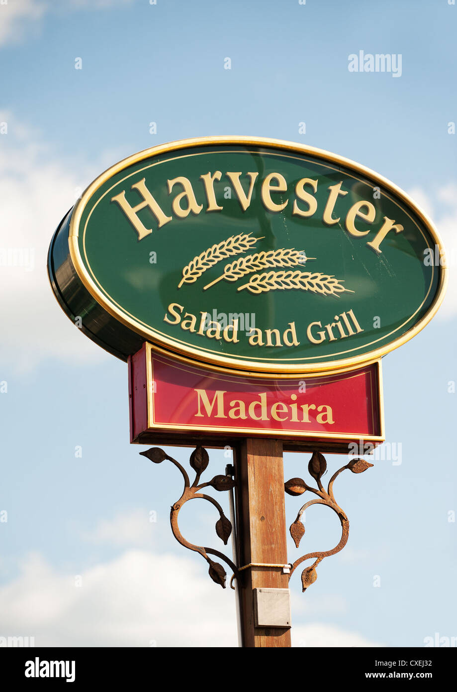 A sign for a Harvester restaurant Stock Photo - Alamy