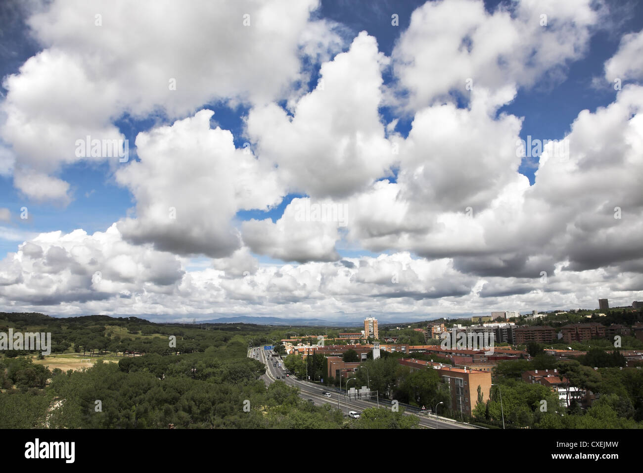 Sky of madrid hi-res stock photography and images - Alamy