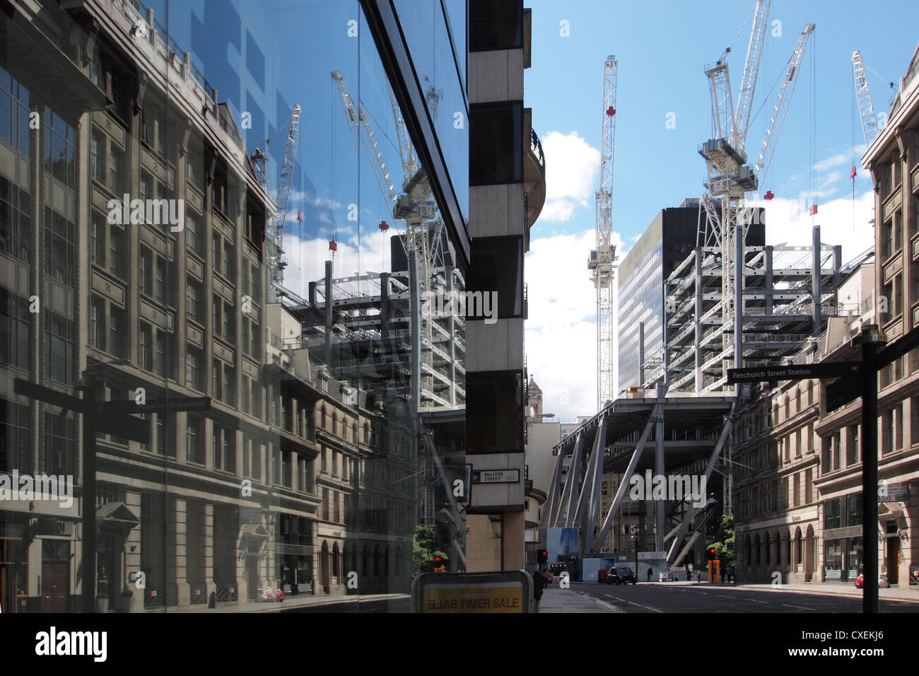 London office building construction hi-res stock photography and images ...