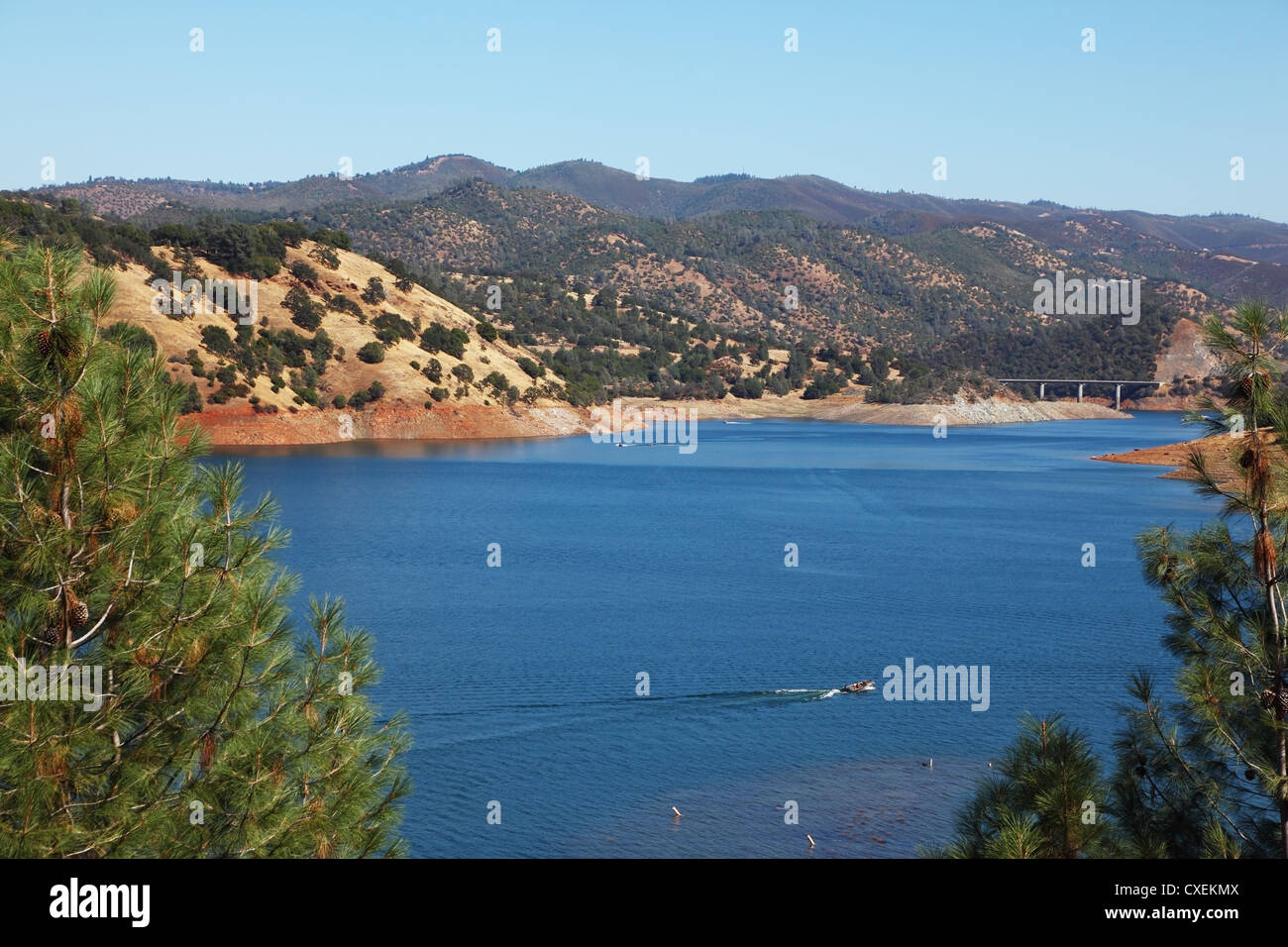 High speed ship hi-res stock photography and images - Alamy