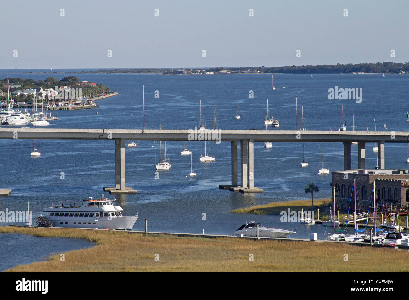 Charleston south carolina aerial hi-res stock photography and images ...