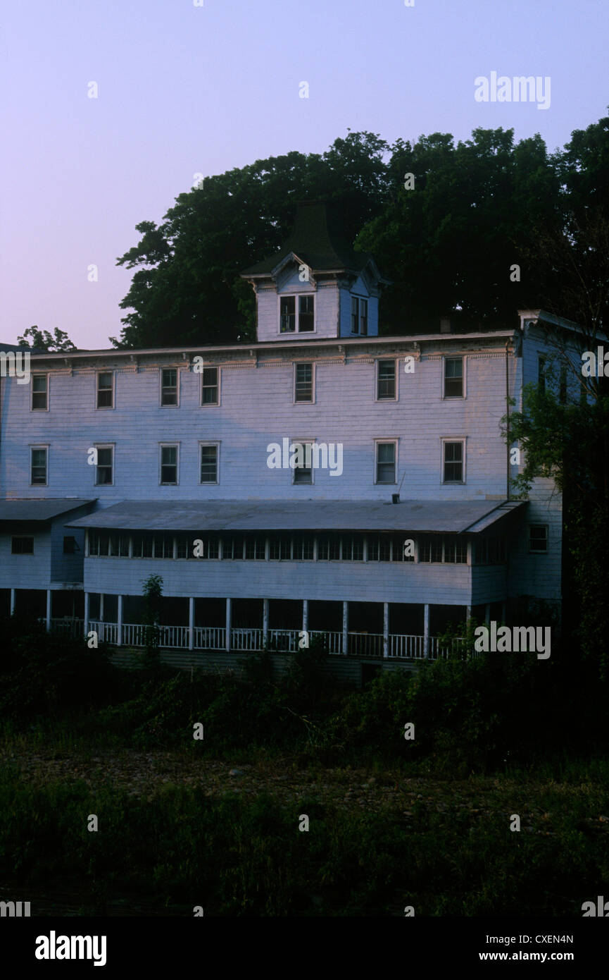 old country building in sunset Stock Photo - Alamy