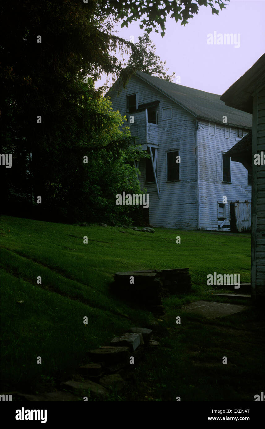 old country building in sunset Stock Photo - Alamy