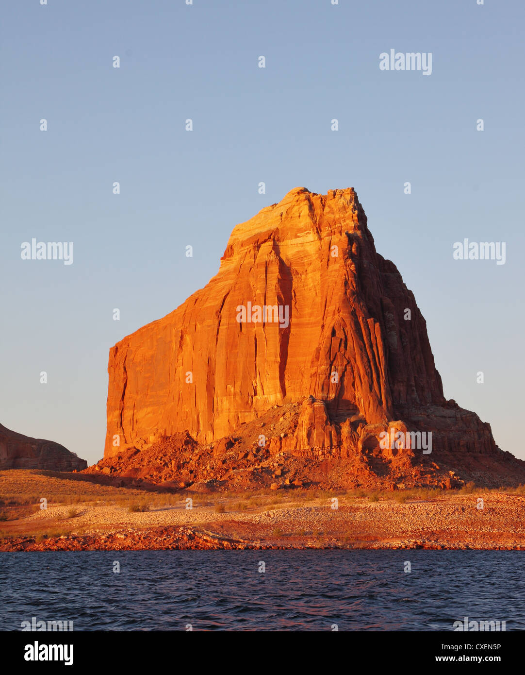 Magnificent red sandstone cliffs Stock Photo - Alamy