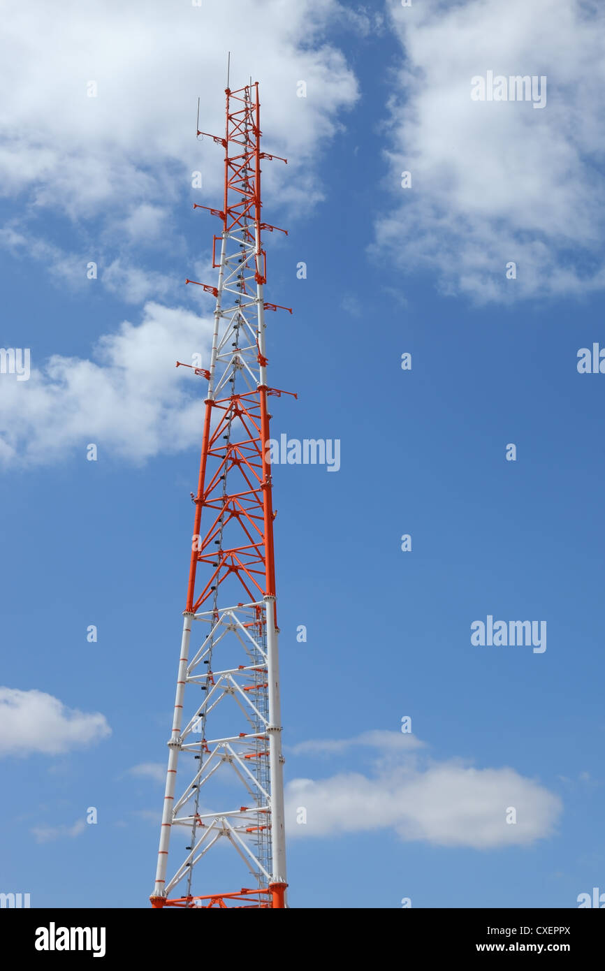 Receiver mast hi-res stock photography and images - Alamy