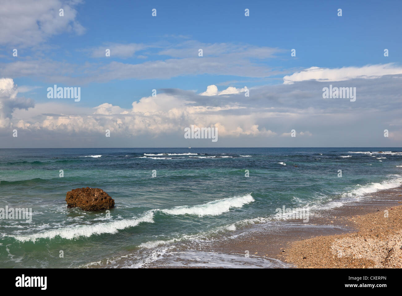 Good weather beach hi-res stock photography and images - Alamy