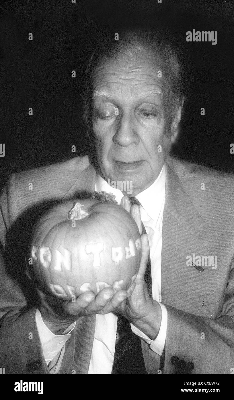 Argentina literature Black and White Stock Photos & Images - Alamy