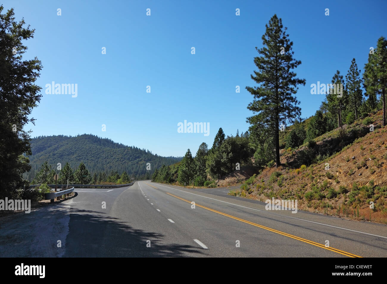 American highway landscape hi-res stock photography and images - Alamy
