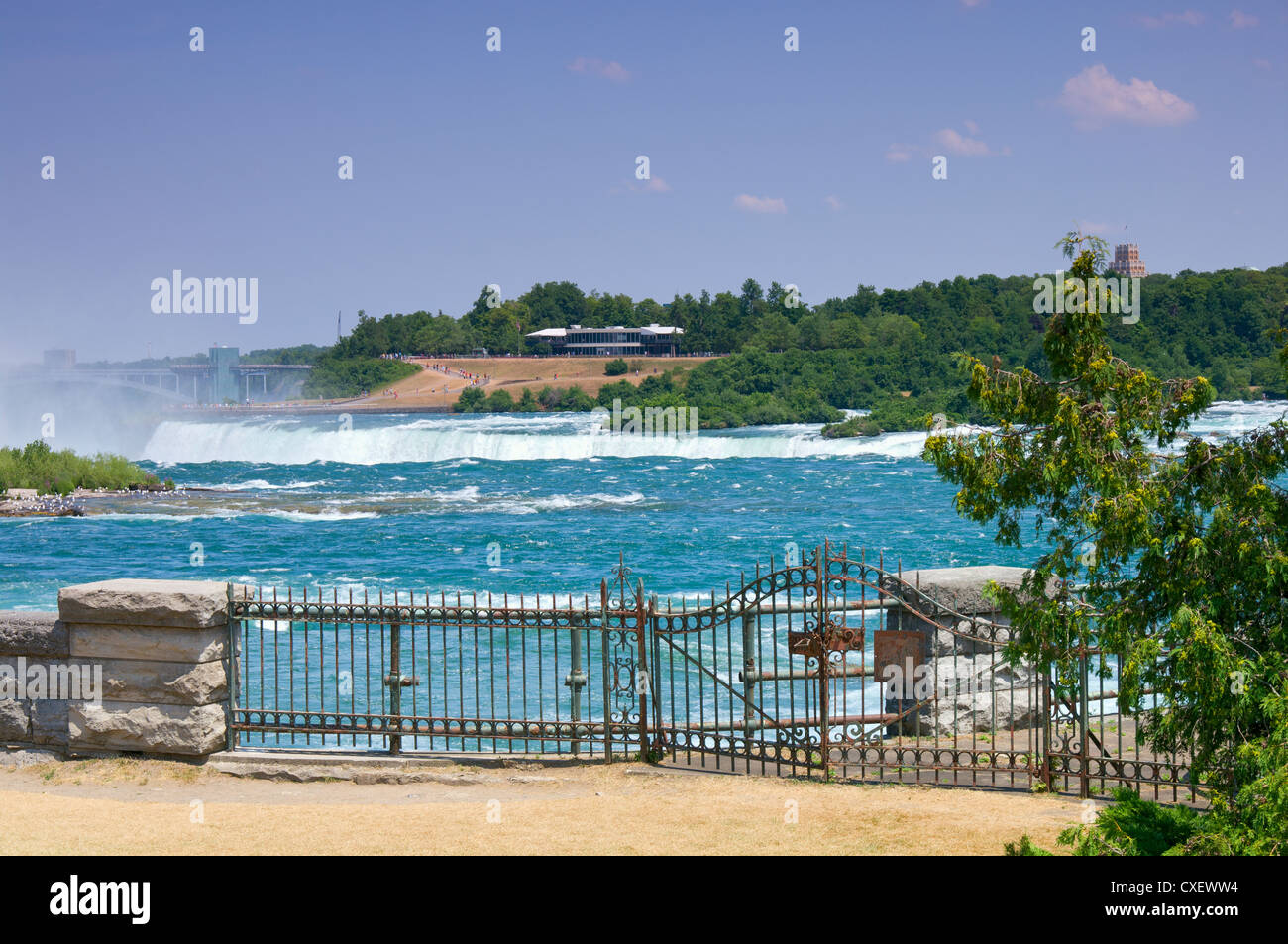 Niagara falls state park entrance gate hi-res stock photography and ...