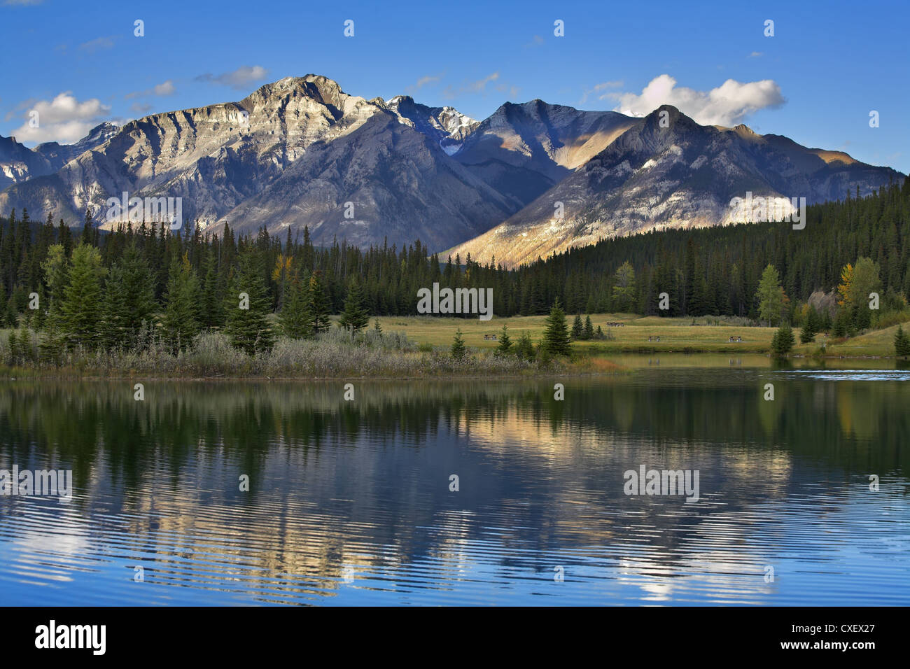 High mountains hi-res stock photography and images - Alamy