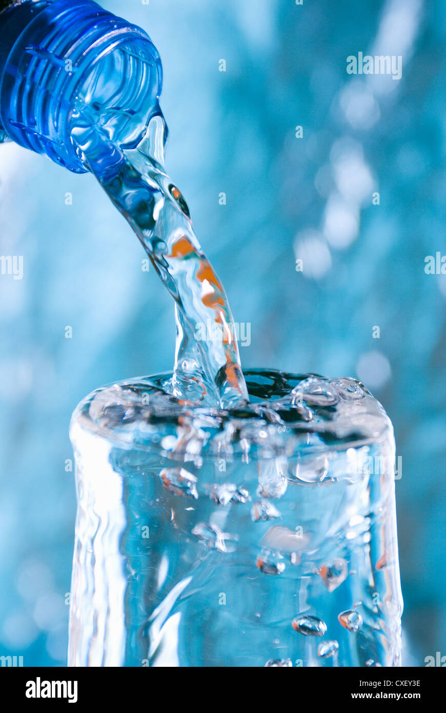 Water splashing bottle hi-res stock photography and images - Alamy