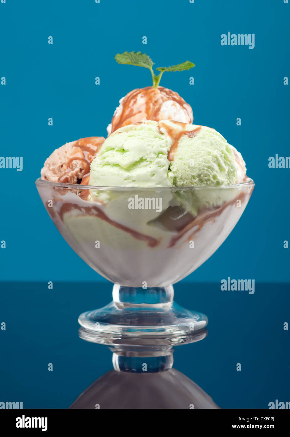 Syrup ice cream hi-res stock photography and images - Alamy