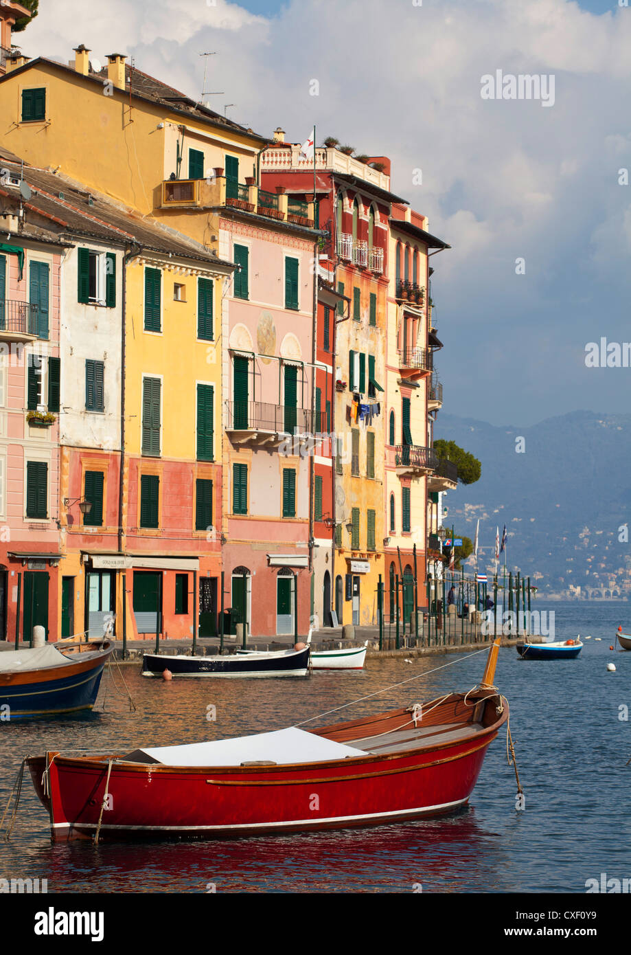 colorful buildings in marina, Portofino, Italy Stock Photo - Alamy