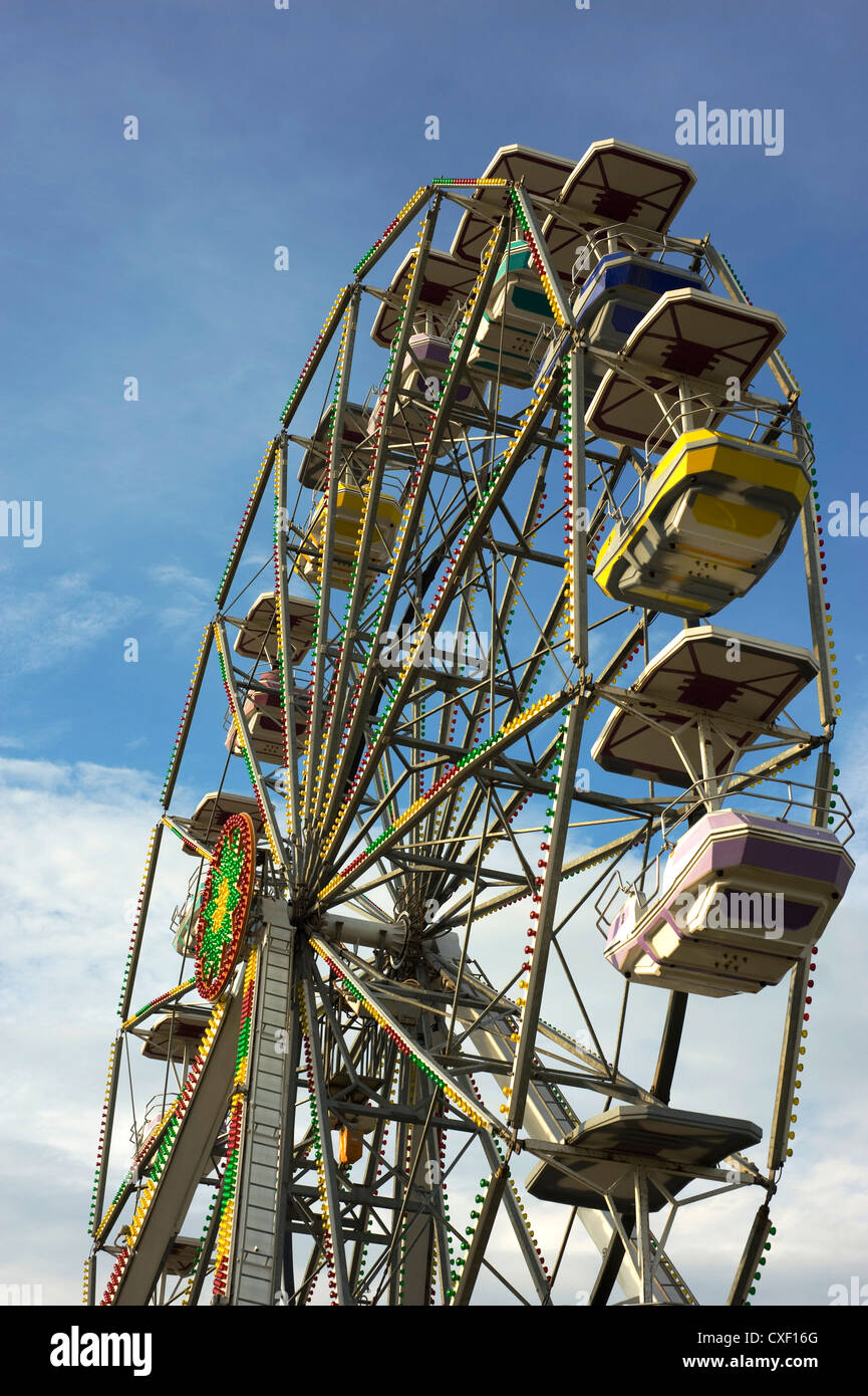 Ride carnival hi-res stock photography and images - Alamy