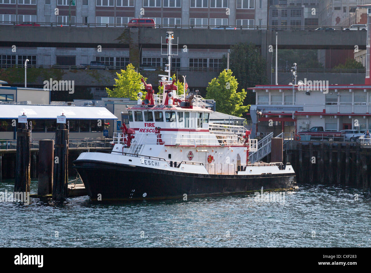 Fire rescue boat hi-res stock photography and images - Alamy