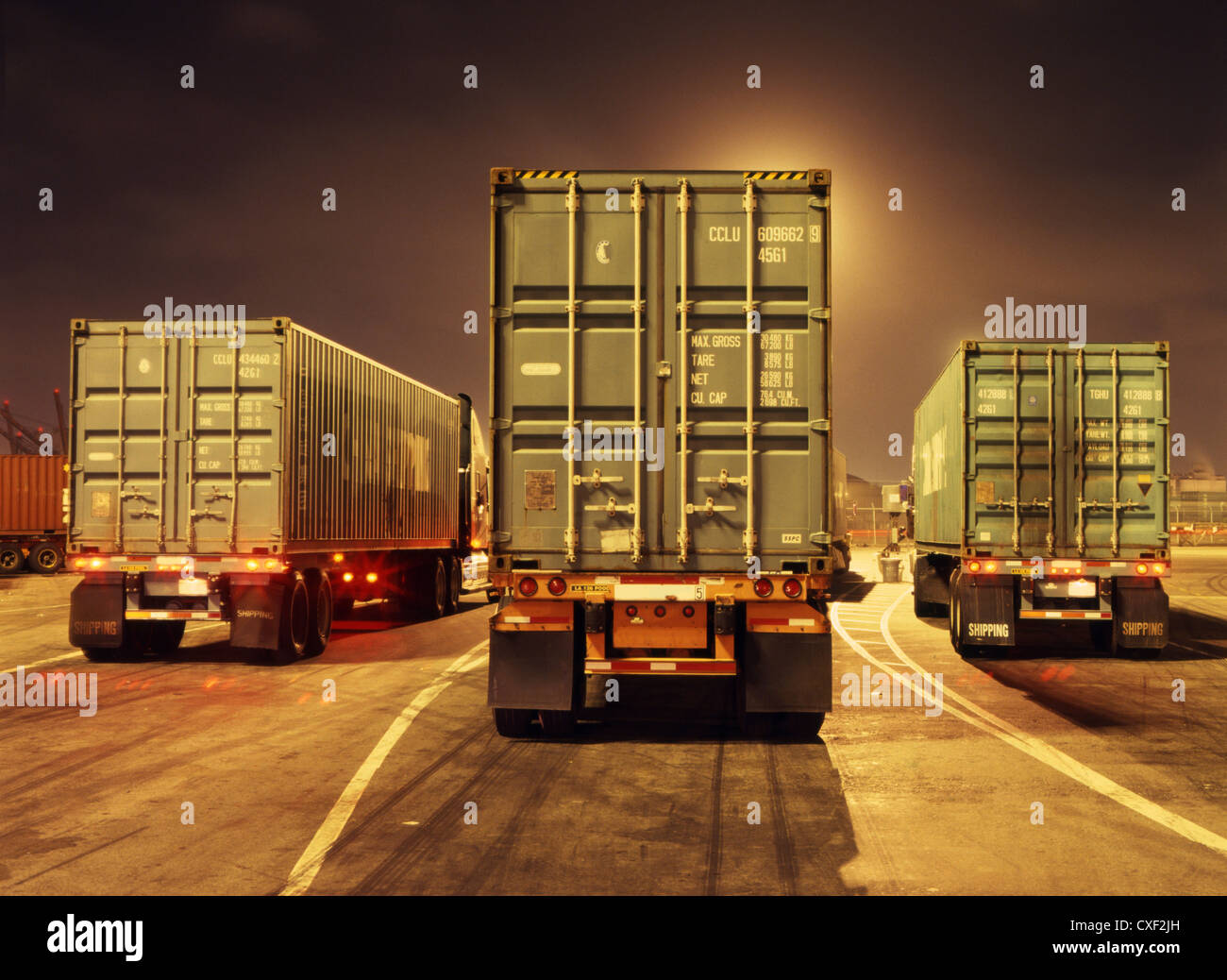 Semi-trucks at the port of Los Angeles Stock Photo - Alamy