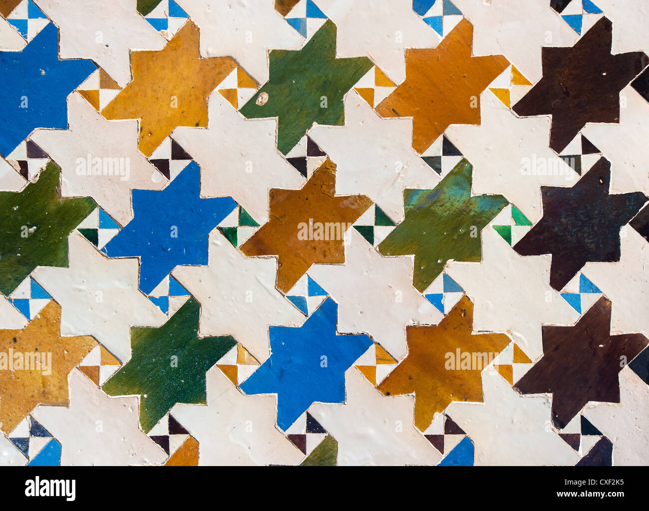 Alhambra tile hi-res stock photography and images - Alamy