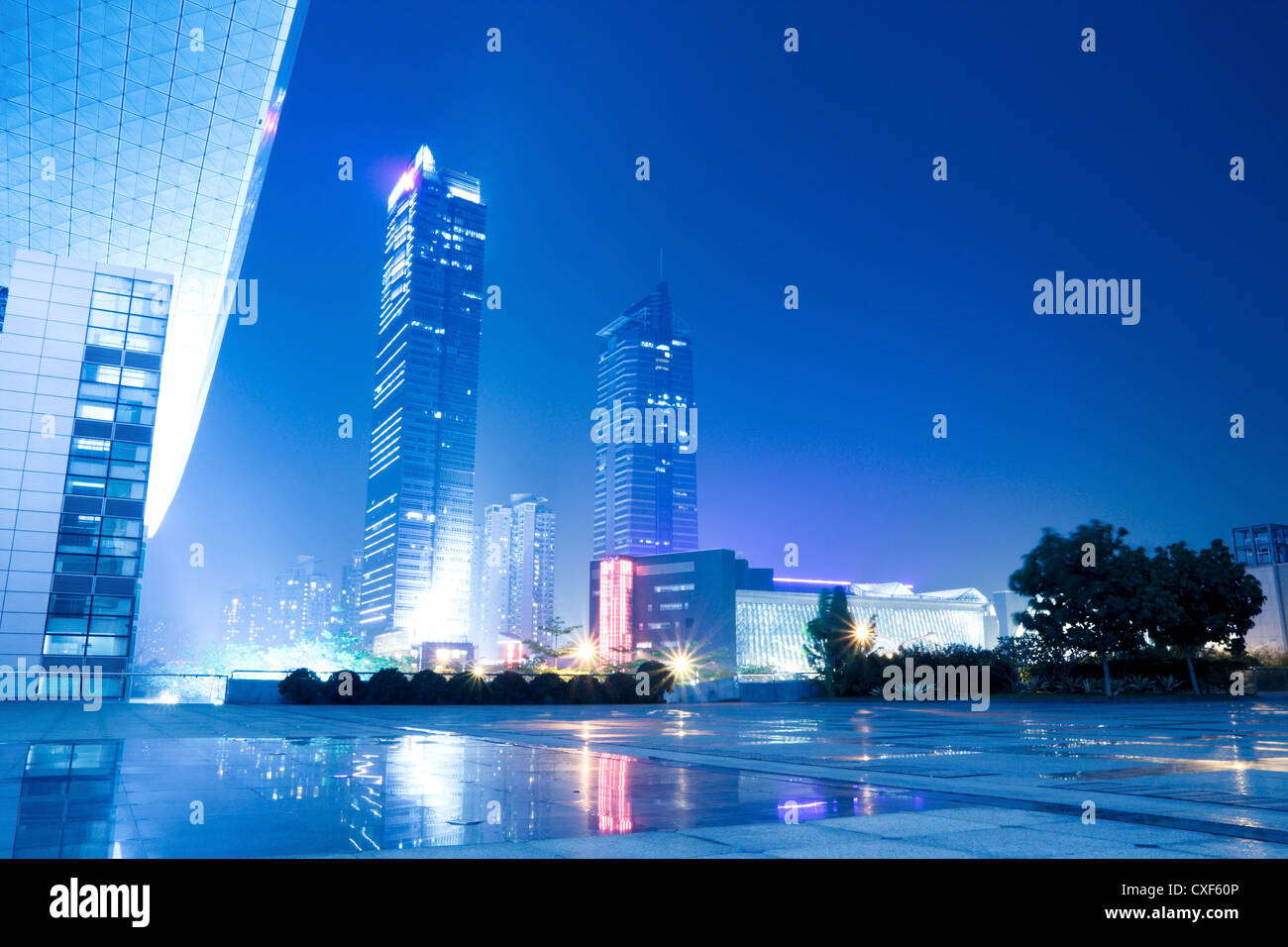 night scene of modern city Stock Photo - Alamy
