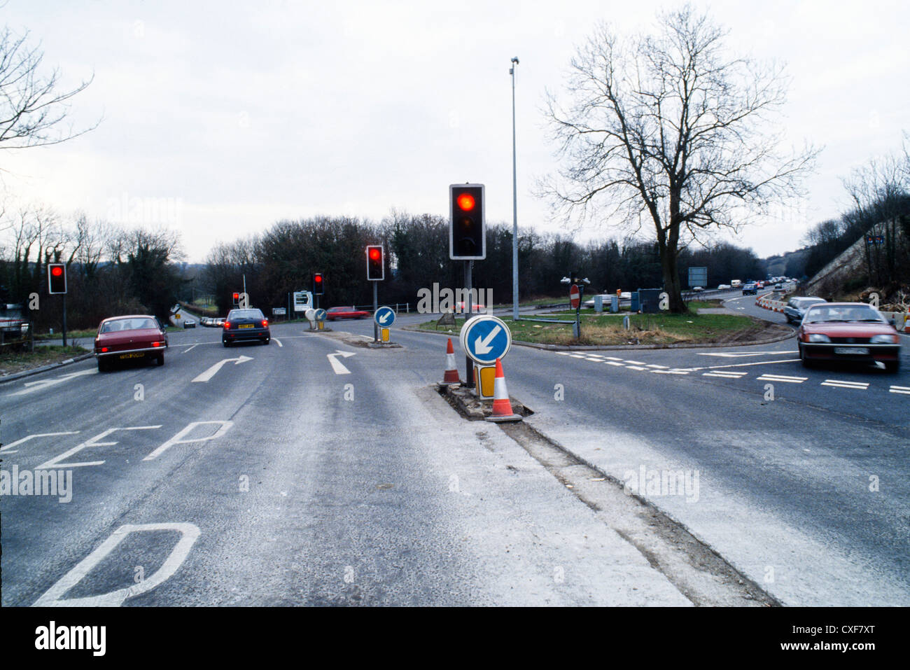 queues at this junction and Traffic lights became the main argument to ...