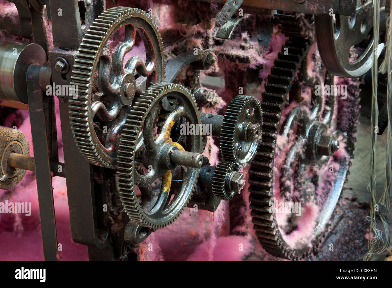 Victorian loom hi-res stock photography and images - Alamy