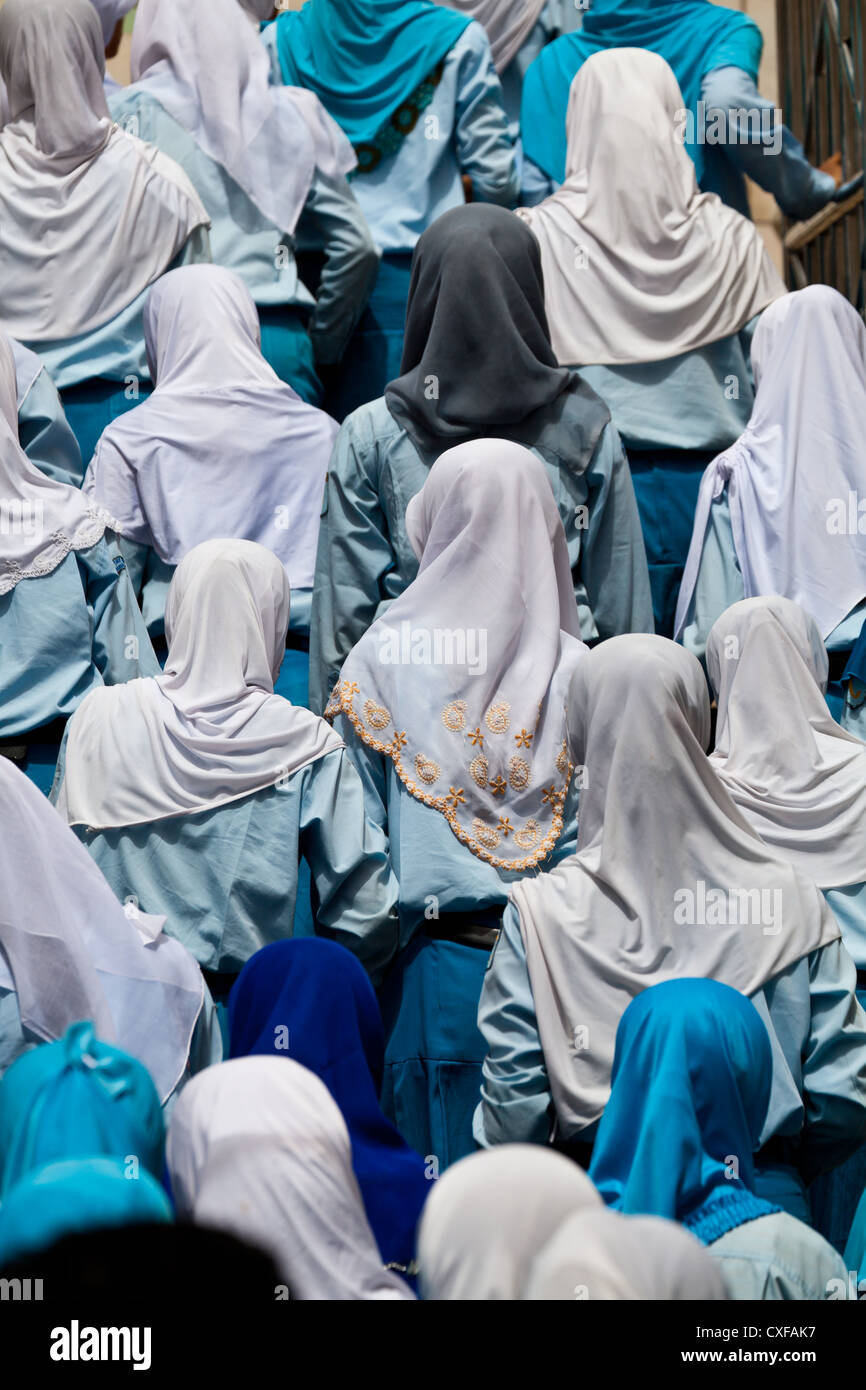 Muslim burka hi-res stock photography and images - Alamy