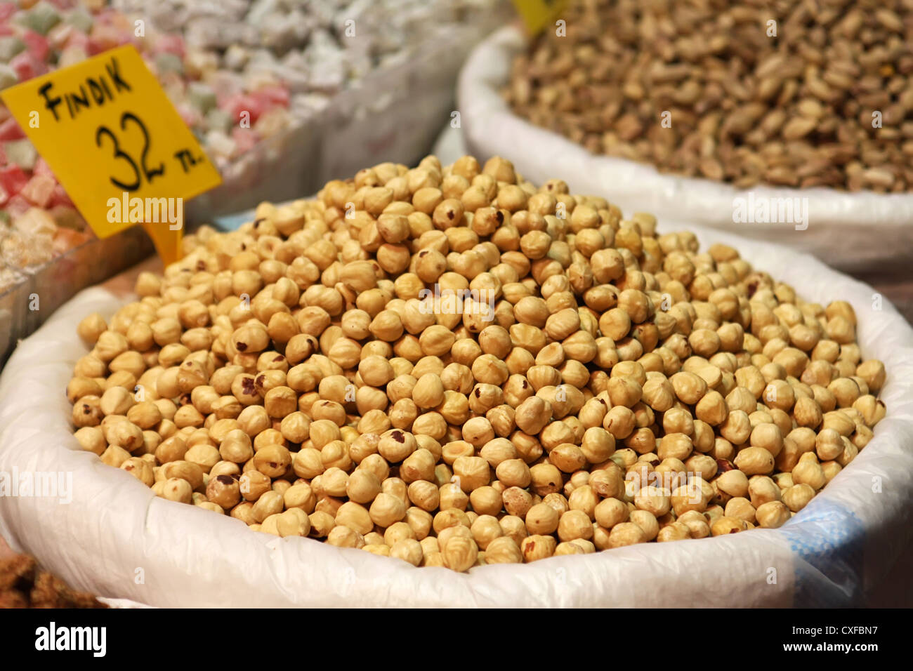 Chickpea nuts hi-res stock photography and images - Alamy