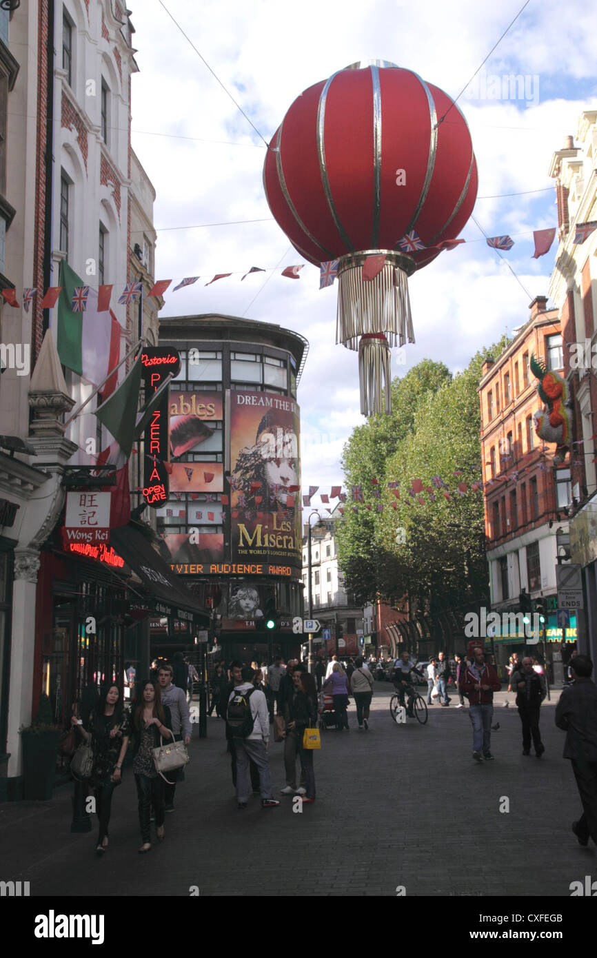 Wardour Street Chinatown Soho London Stock Photo - Alamy