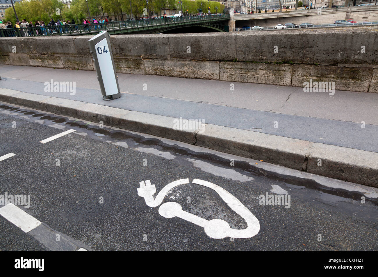Electric vehicle recharging stations in Paris, France Stock Photo - Alamy