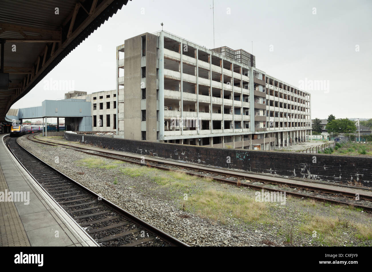 Next to derelict hi-res stock photography and images - Alamy
