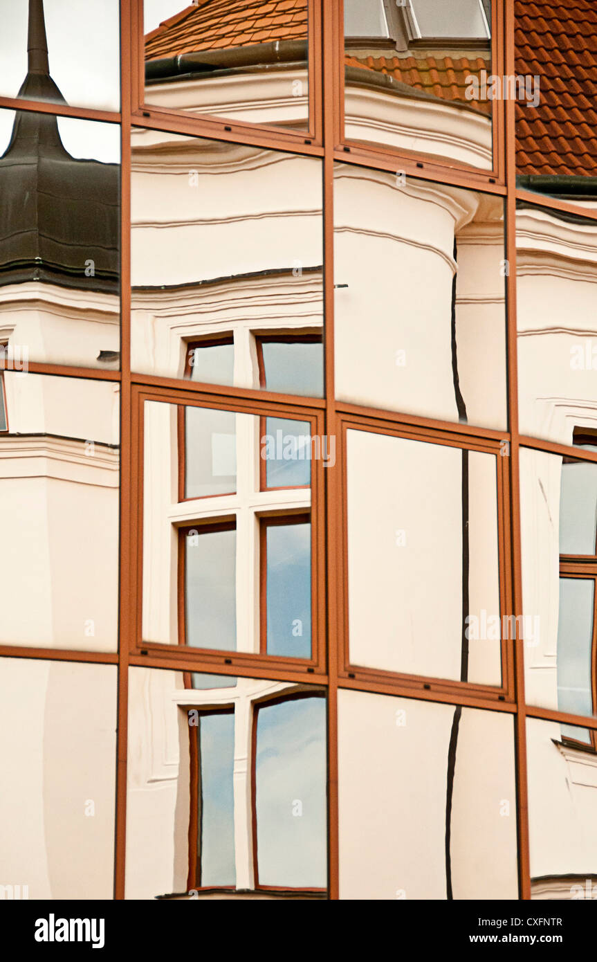 architectural reflections in mirror windows Stock Photo - Alamy
