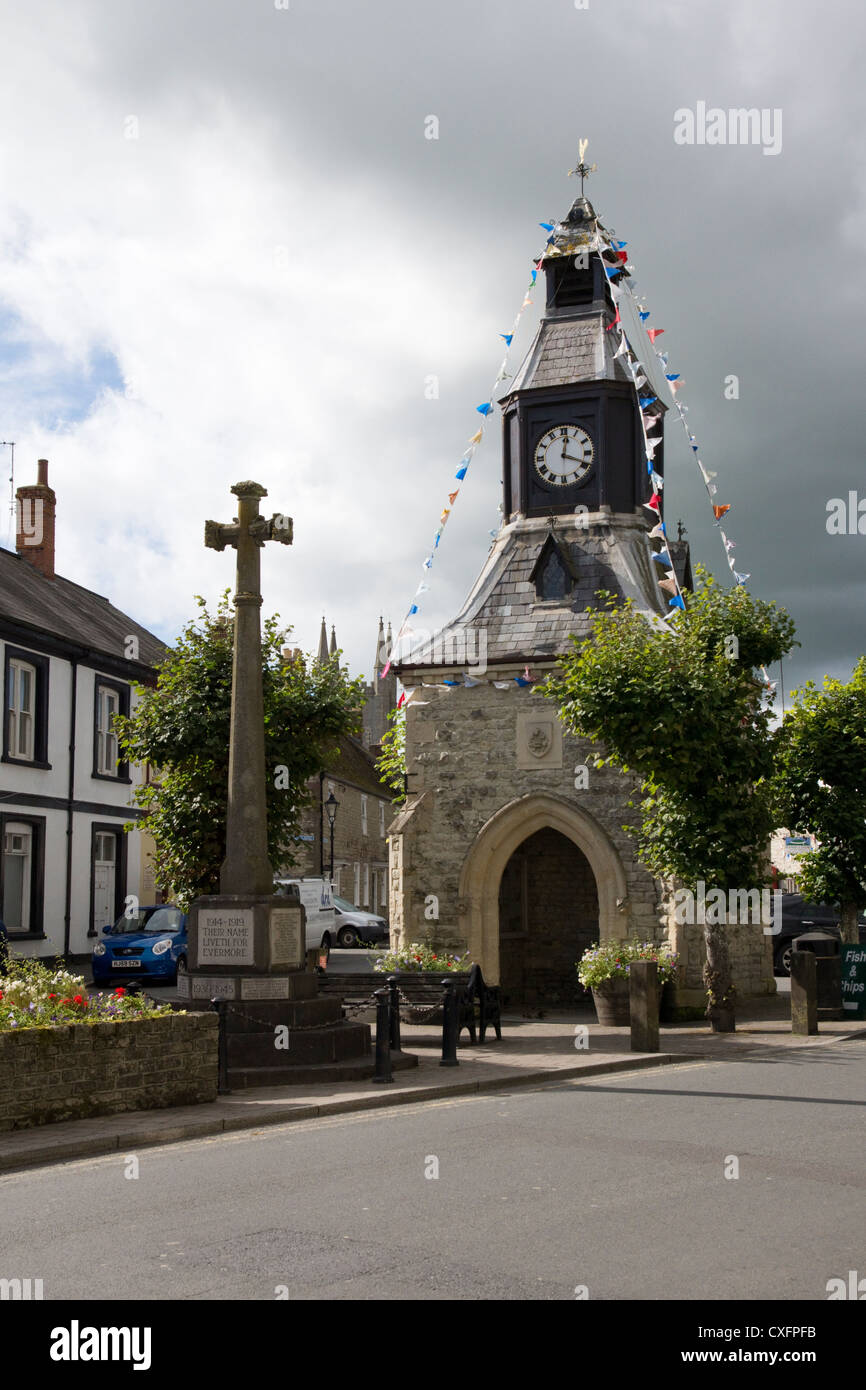 Mere is a small rural town that lies close to the Wiltshire Somerset ...