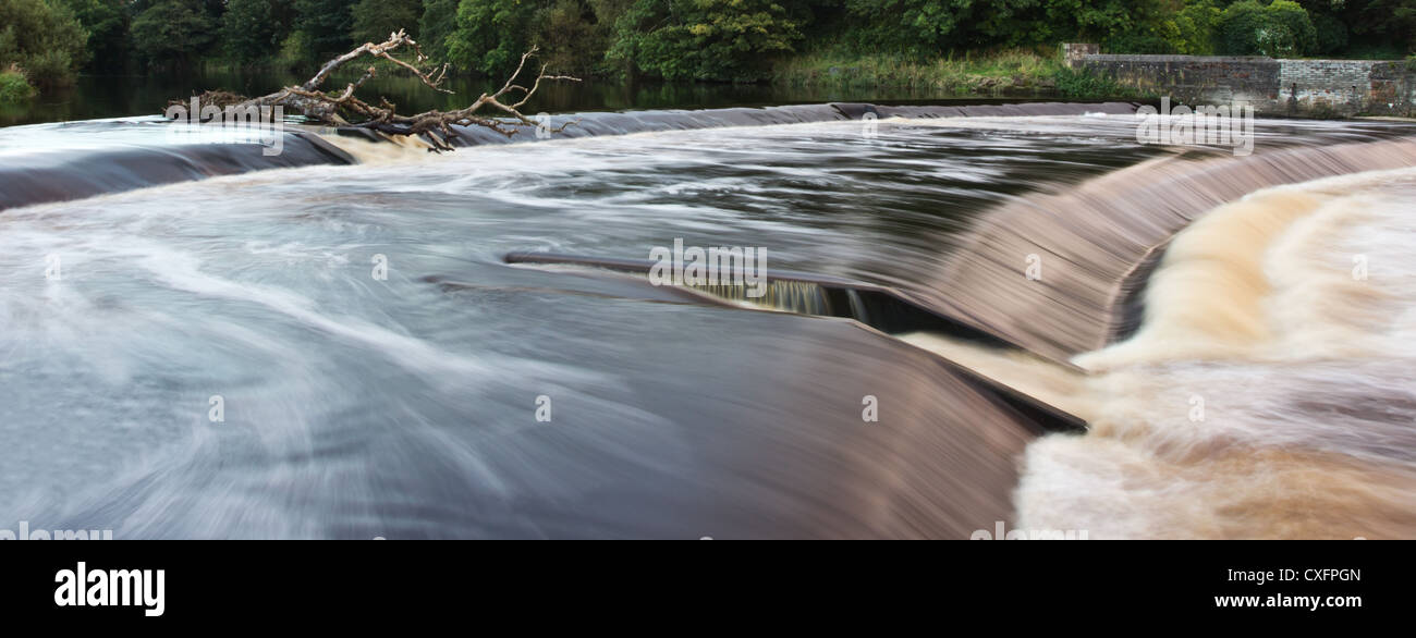 Water flow fast flood hi-res stock photography and images - Alamy