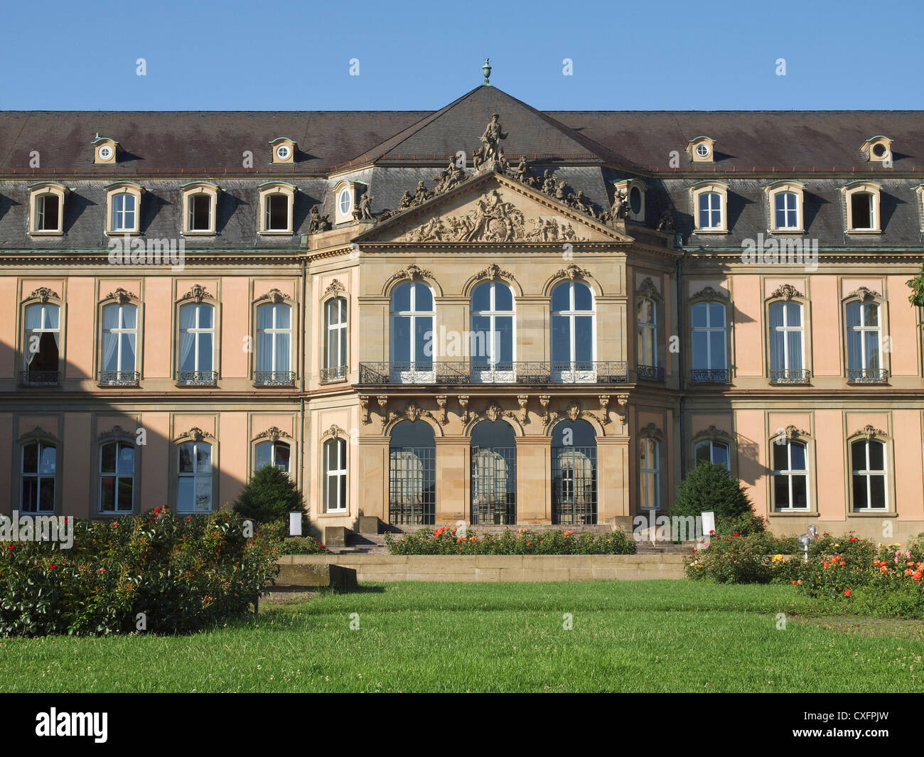 Neues Schloss (New Castle) in Stuttgart, Germany Stock Photo - Alamy