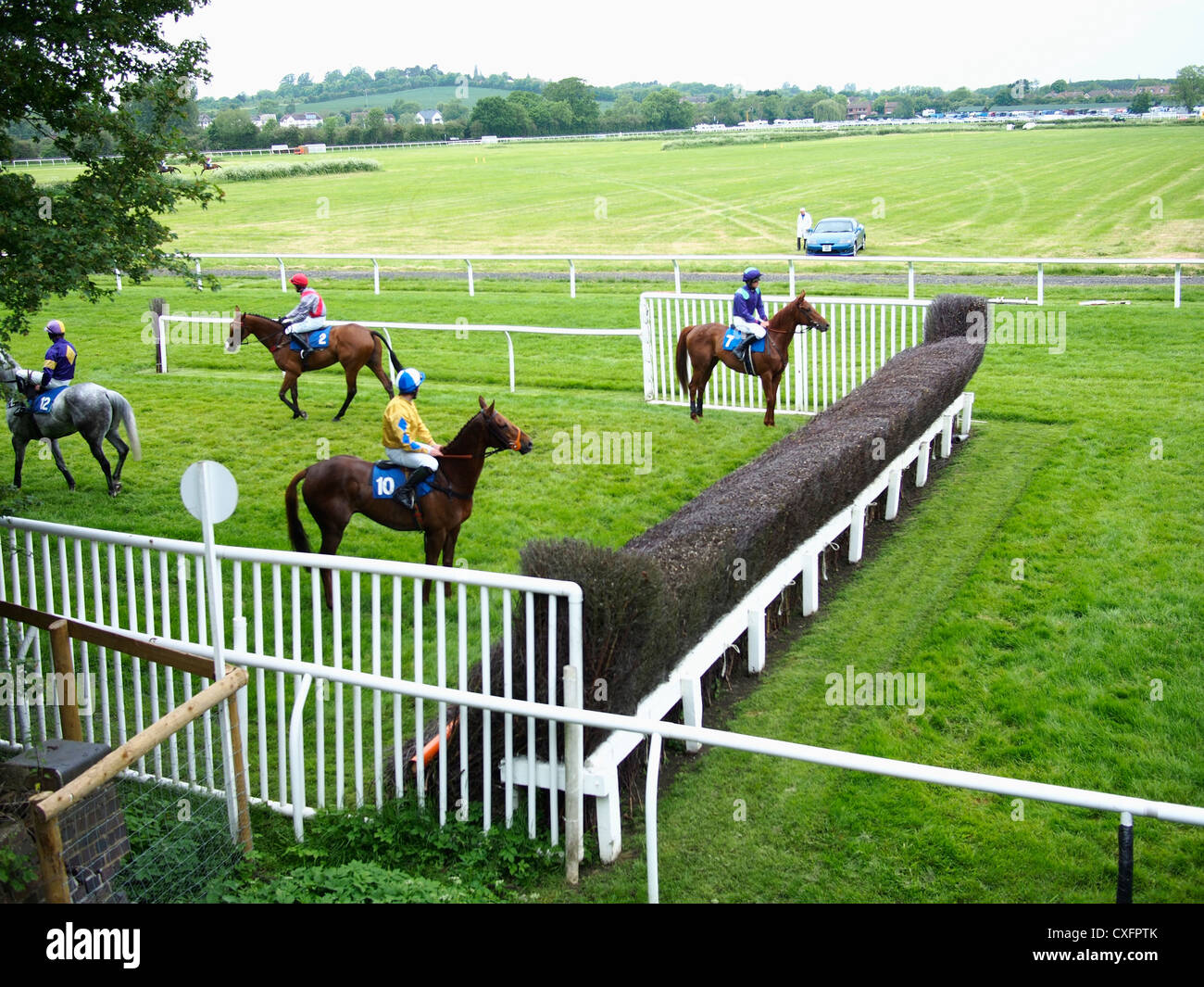National Hunt Racing Stock Photos & National Hunt Racing Stock Images ...