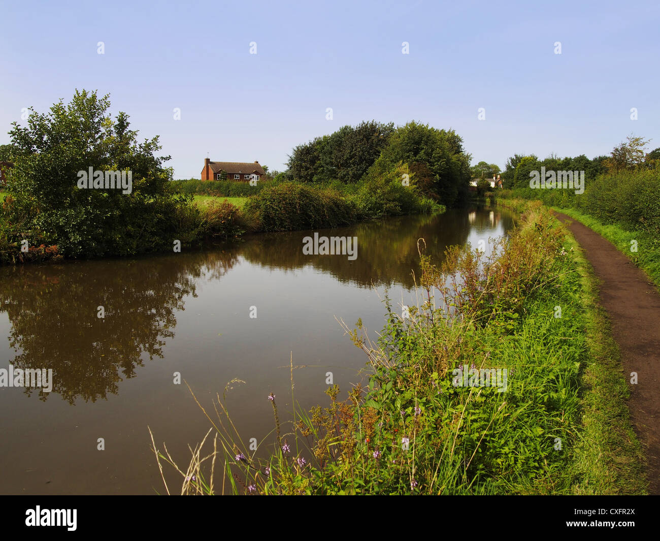 the worcester and birmingham canal stoke prior worcestershire Stock ...