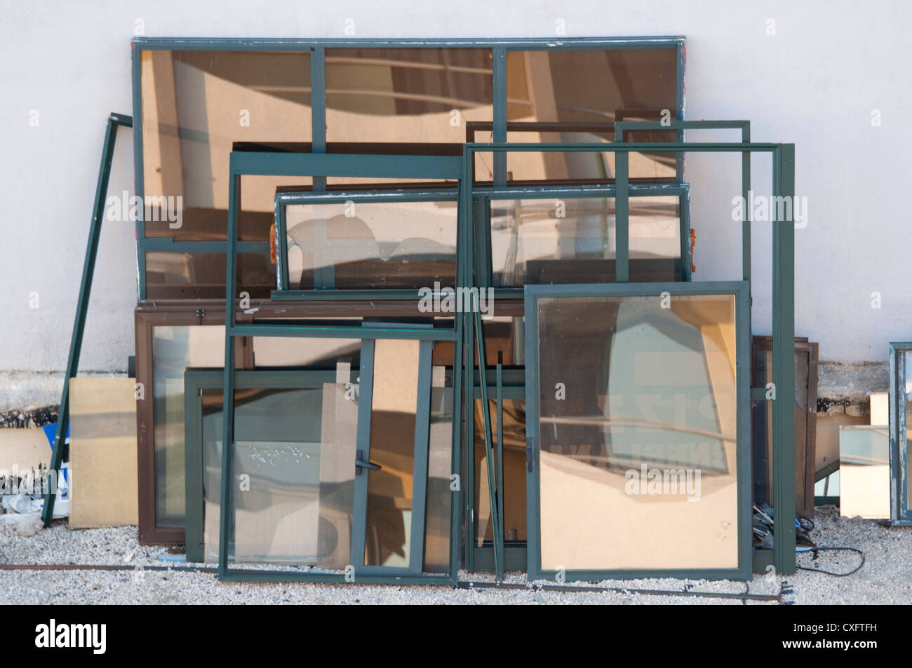 Multiple frame hi-res stock photography and images - Alamy