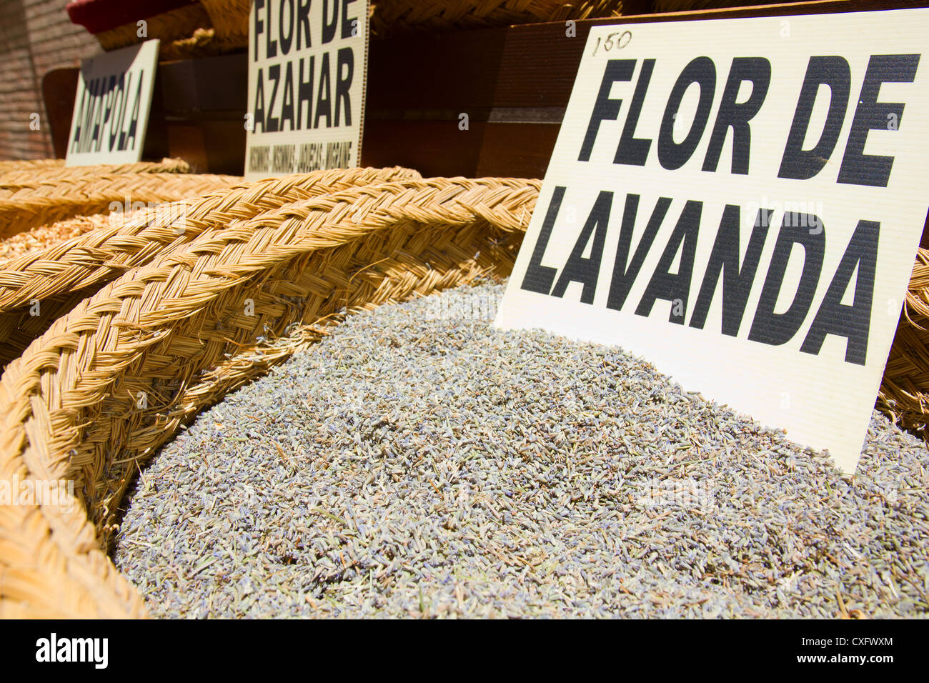 Lawanda hi-res stock photography and images - Alamy