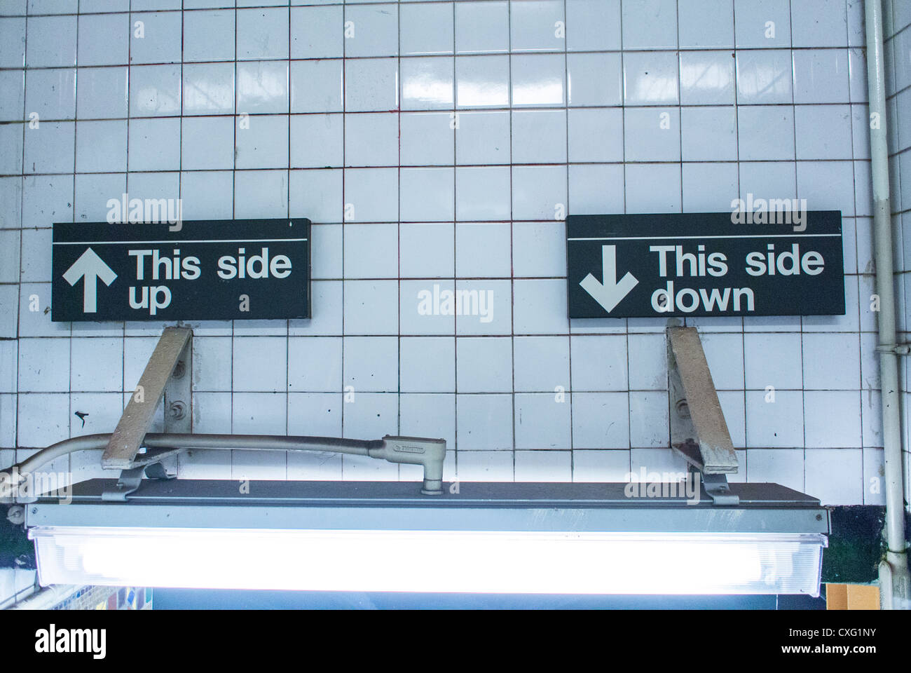 Ny subway vintage hi-res stock photography and images - Alamy