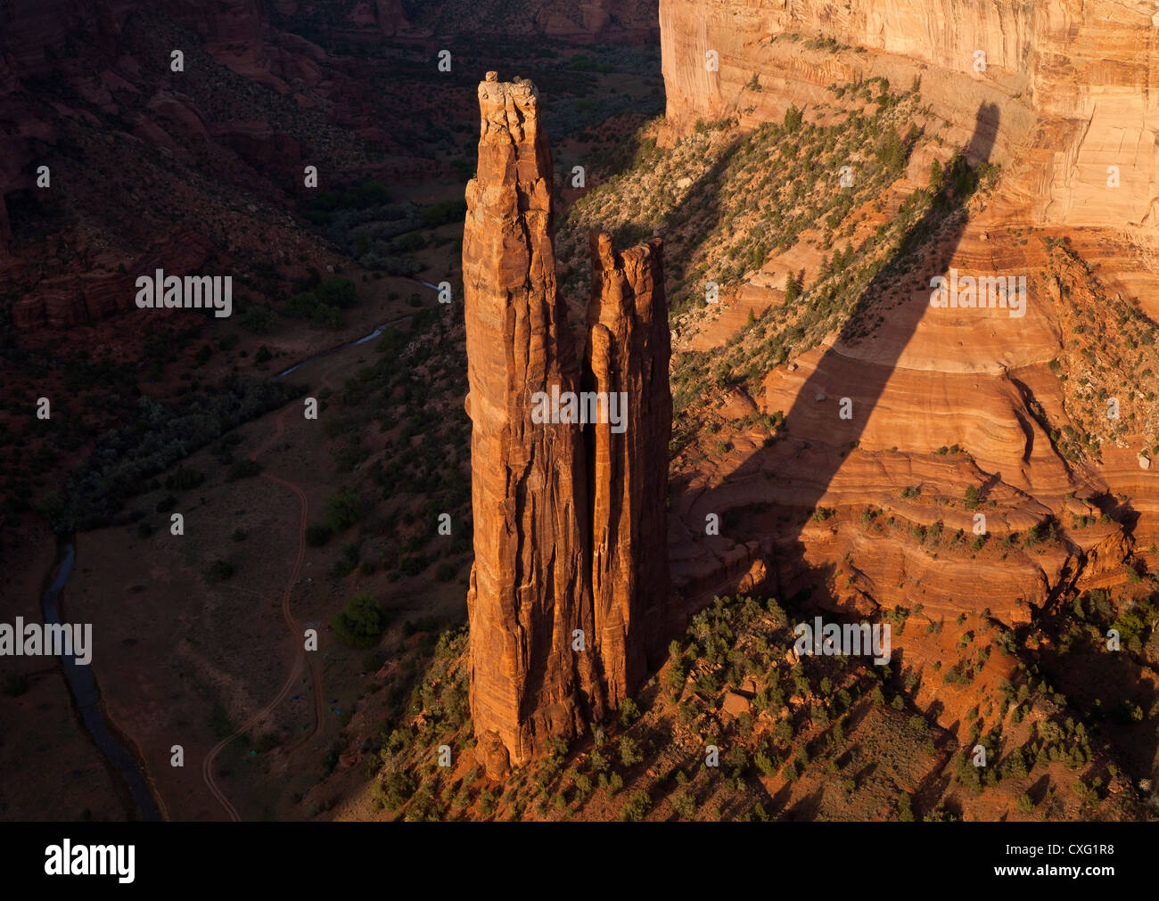 Spider Rock in Canyon de Chelly, Arizona, USA Stock Photo - Alamy