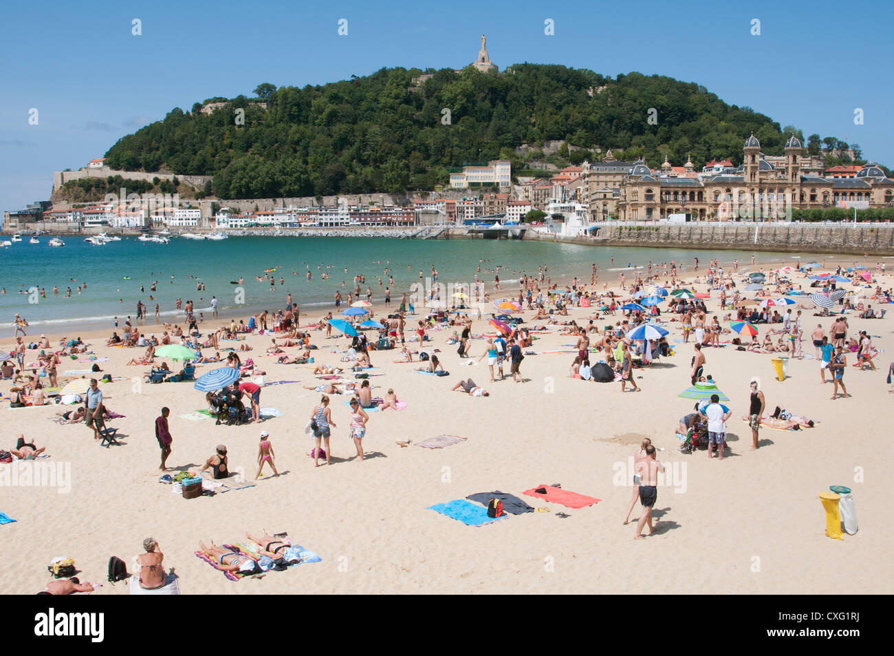 San Sebastian northern Spain beach & seafront Stock Photo - Alamy