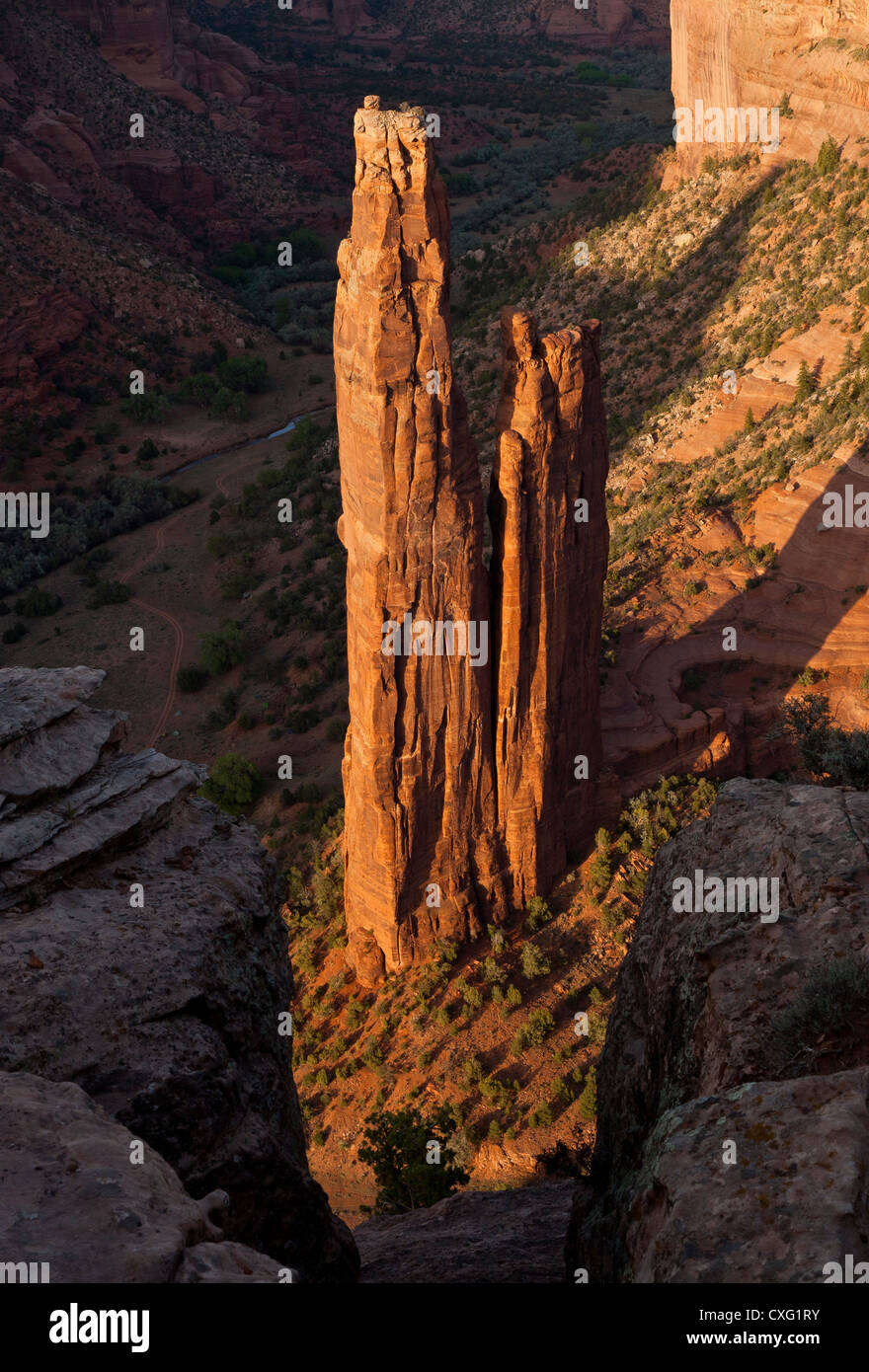Spider Rock in Canyon de Chelly, Arizona, USA Stock Photo - Alamy