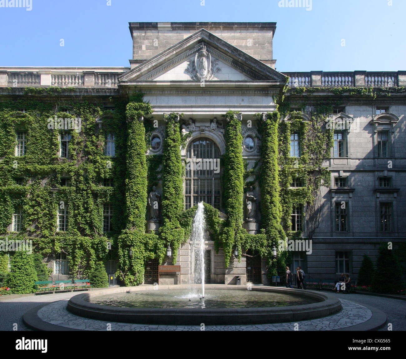 Berlin state library hi-res stock photography and images - Alamy