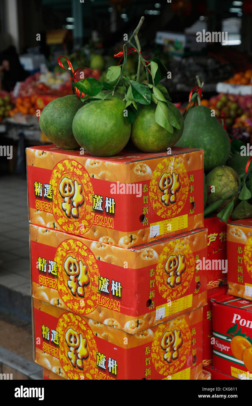 Chinese food stall at a street market in Malaysia Stock Photo - Alamy