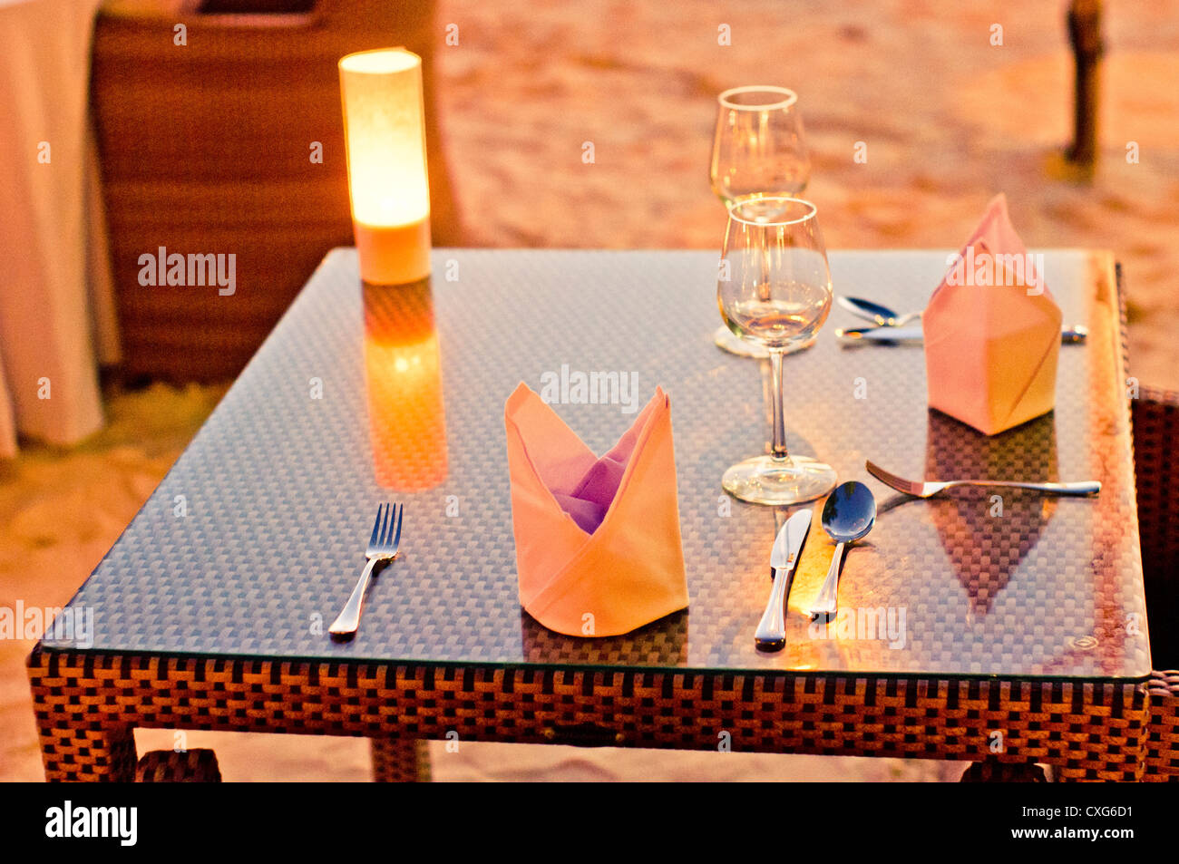 Resort setting hi-res stock photography and images - Alamy