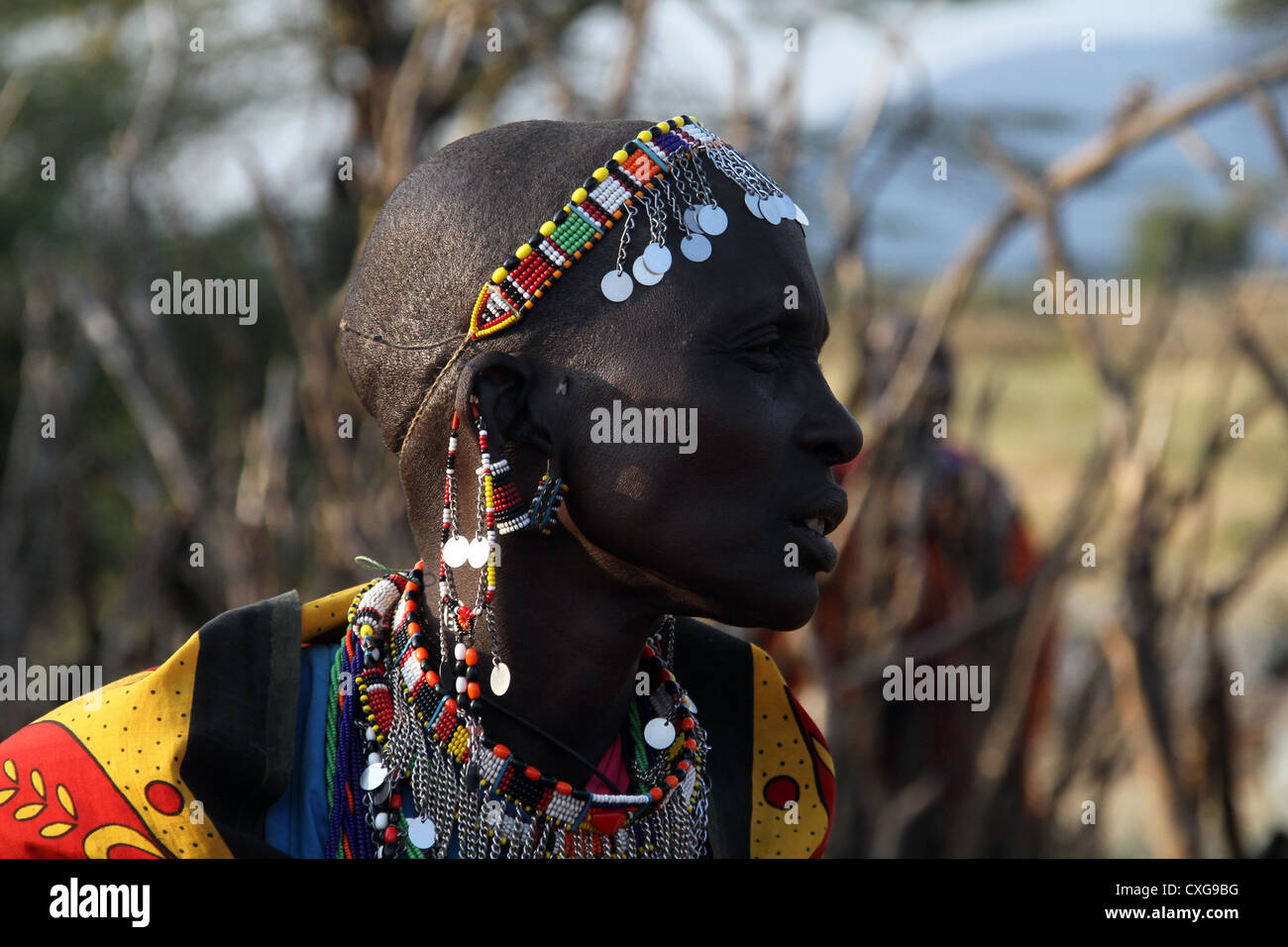 Masaai woman head profile Stock Photo - Alamy
