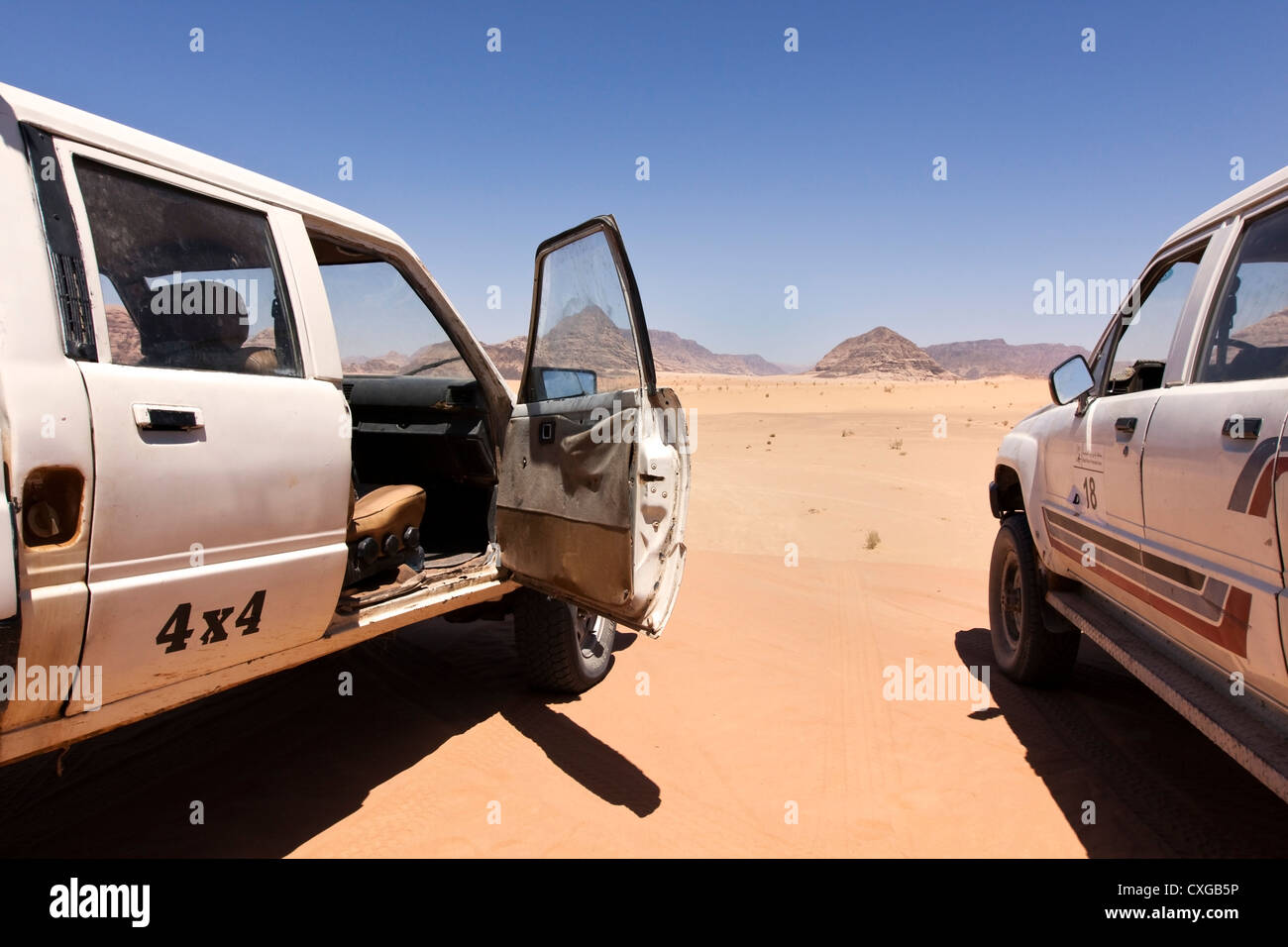 Car run off the road hi-res stock photography and images - Alamy